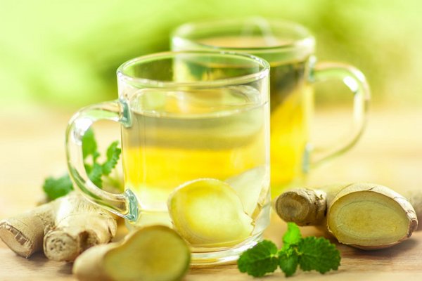 Ingwer im Tee - Zubereitungstipps und Rezepte für Ingwer-Getränke